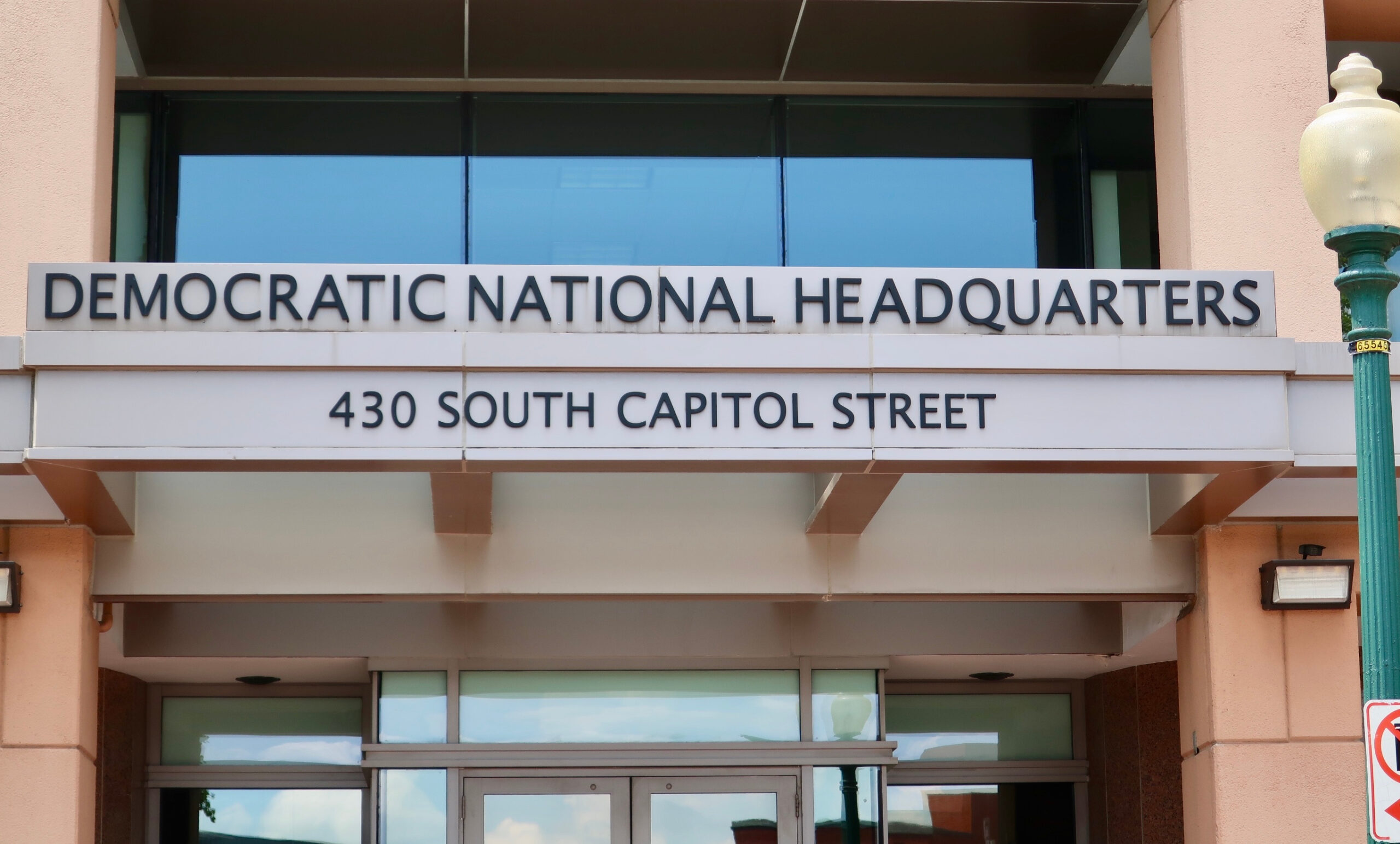 Democrats struggle explaining goals beyond social issues - Political Intel